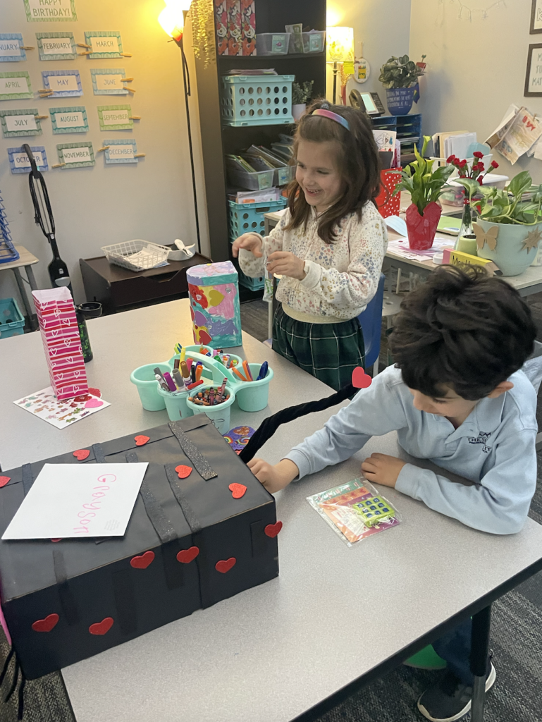 Spreading Love in First Grade: Happy Valentines Day! - 1st Grade Blog